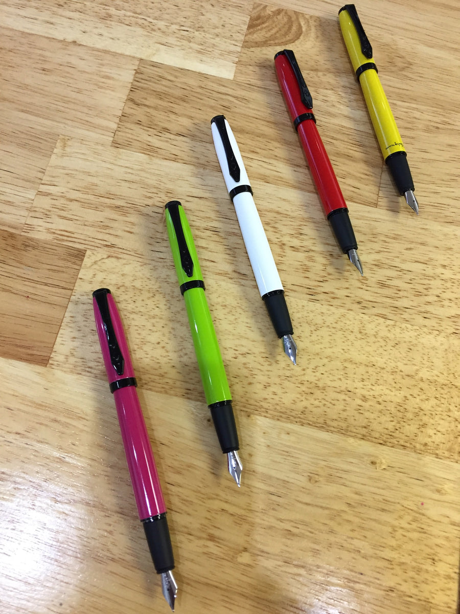 Platignum STUDIO Fountain Pen – East Coast Calligraphy